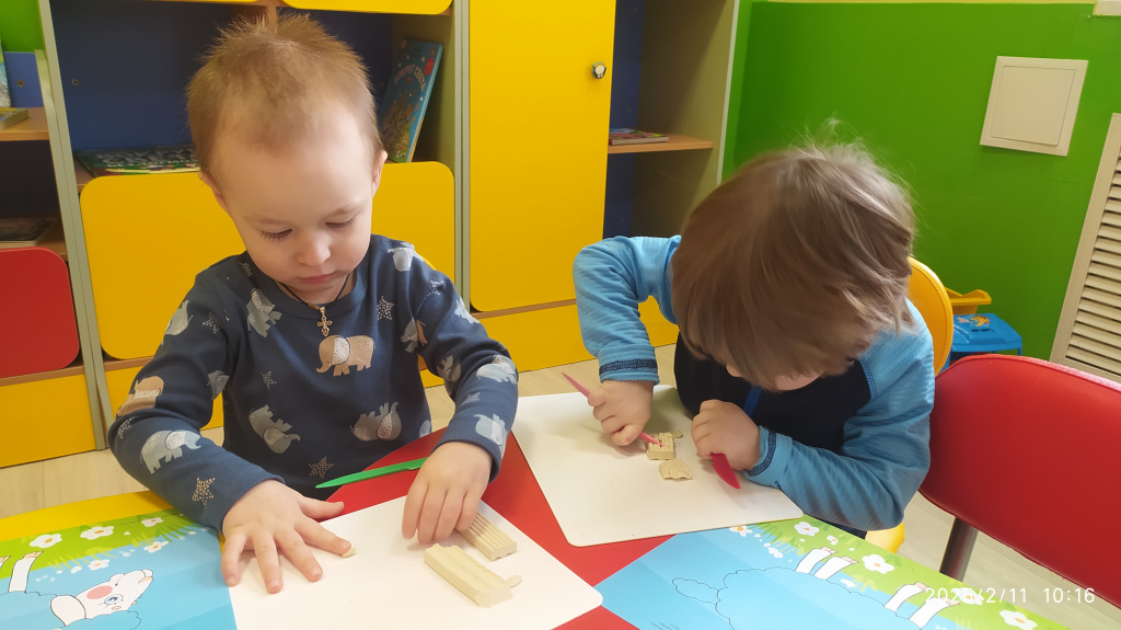 Очередной шедевр создали малыши на творческом мастер-классе от ...