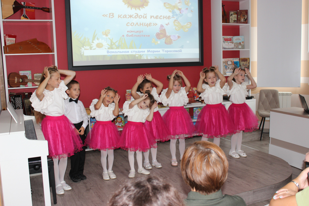 В библиотеке прошли «Большие семейные выходные» от библиотеки Маяковского